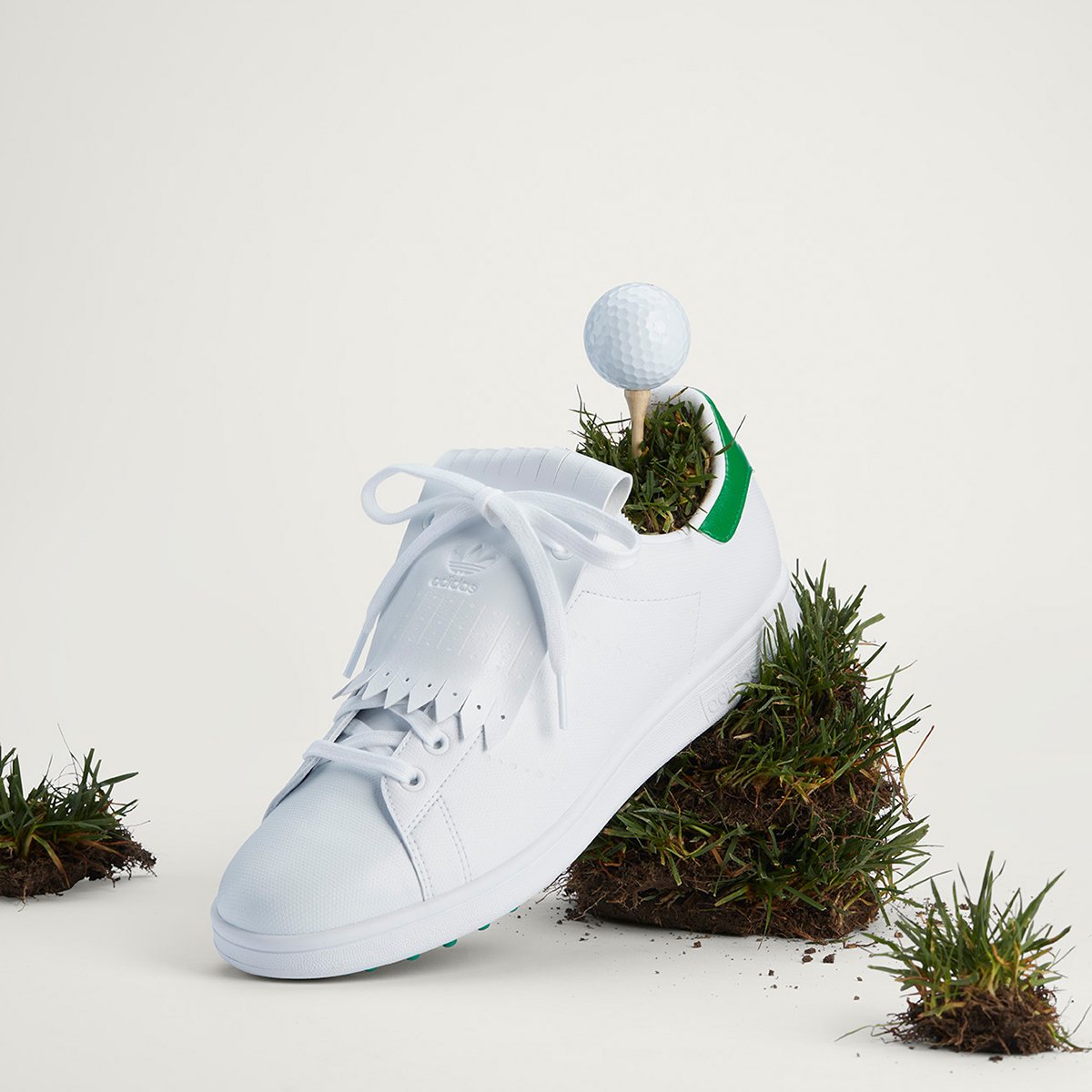 Stan Smith รุ่นพิเศษ จำนวนจำกัดอีกแล้ว!! - Hello Golfer Thailand